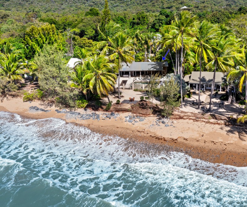 Oceans Edge Beach House | Oak Beach - Luxury Holidays