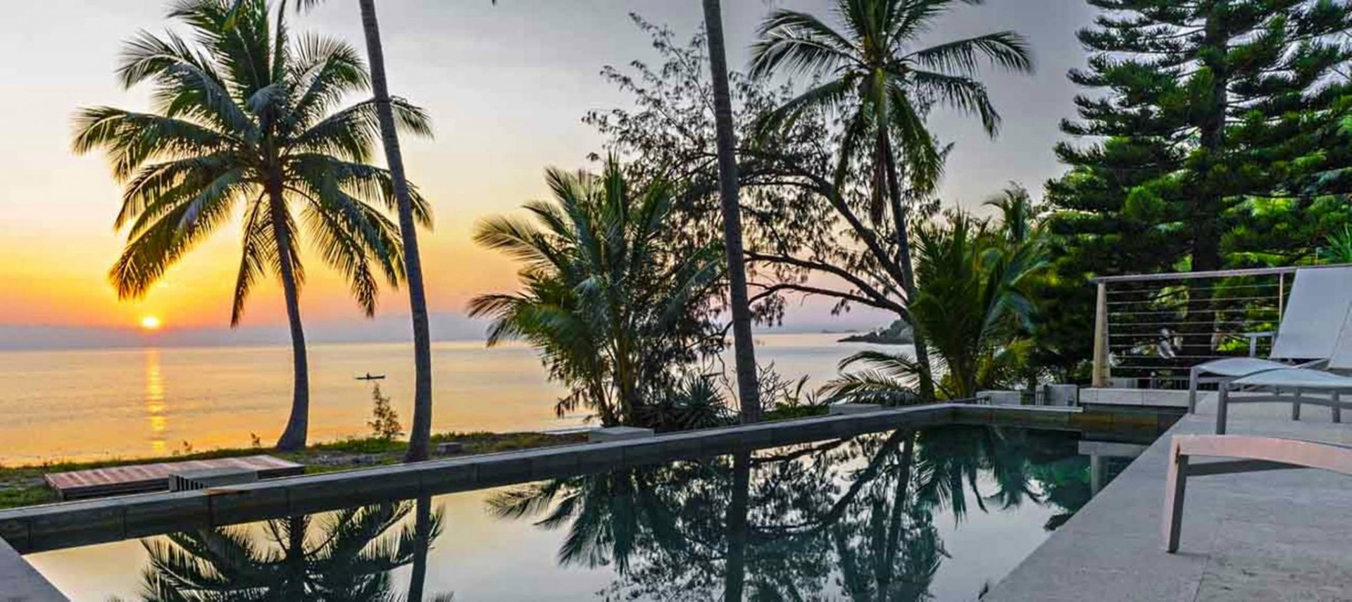 Oceans Edge Beach House | Oak Beach - Luxury Holidays