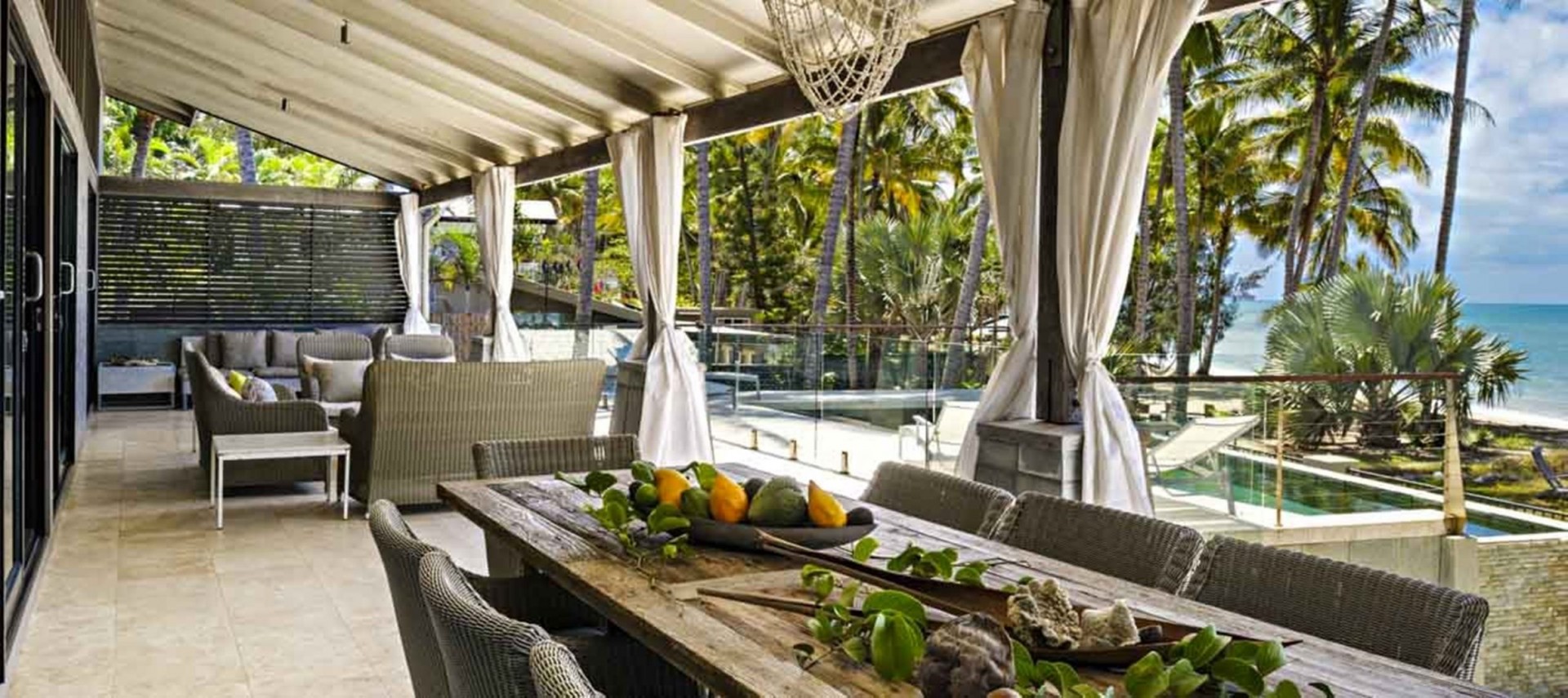 Oceans Edge Beach House | Oak Beach - Luxury Holidays