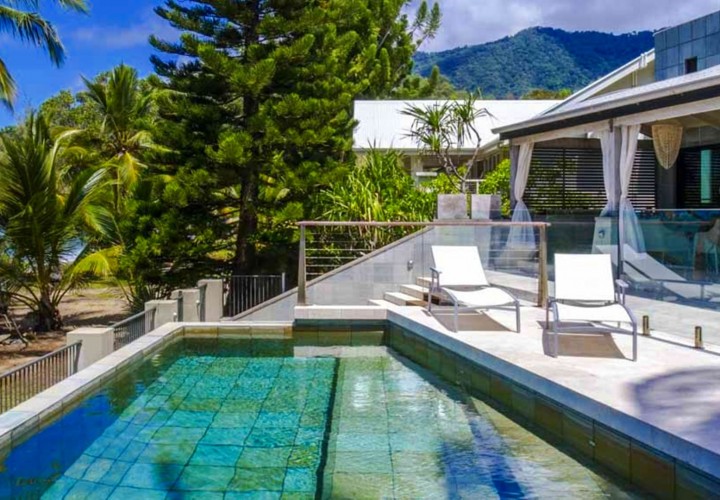 Oak Beach Accommodation and Holiday Rentals